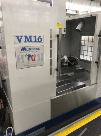 Used MILLTRONICS VM16 Vertical Machining Center 3428