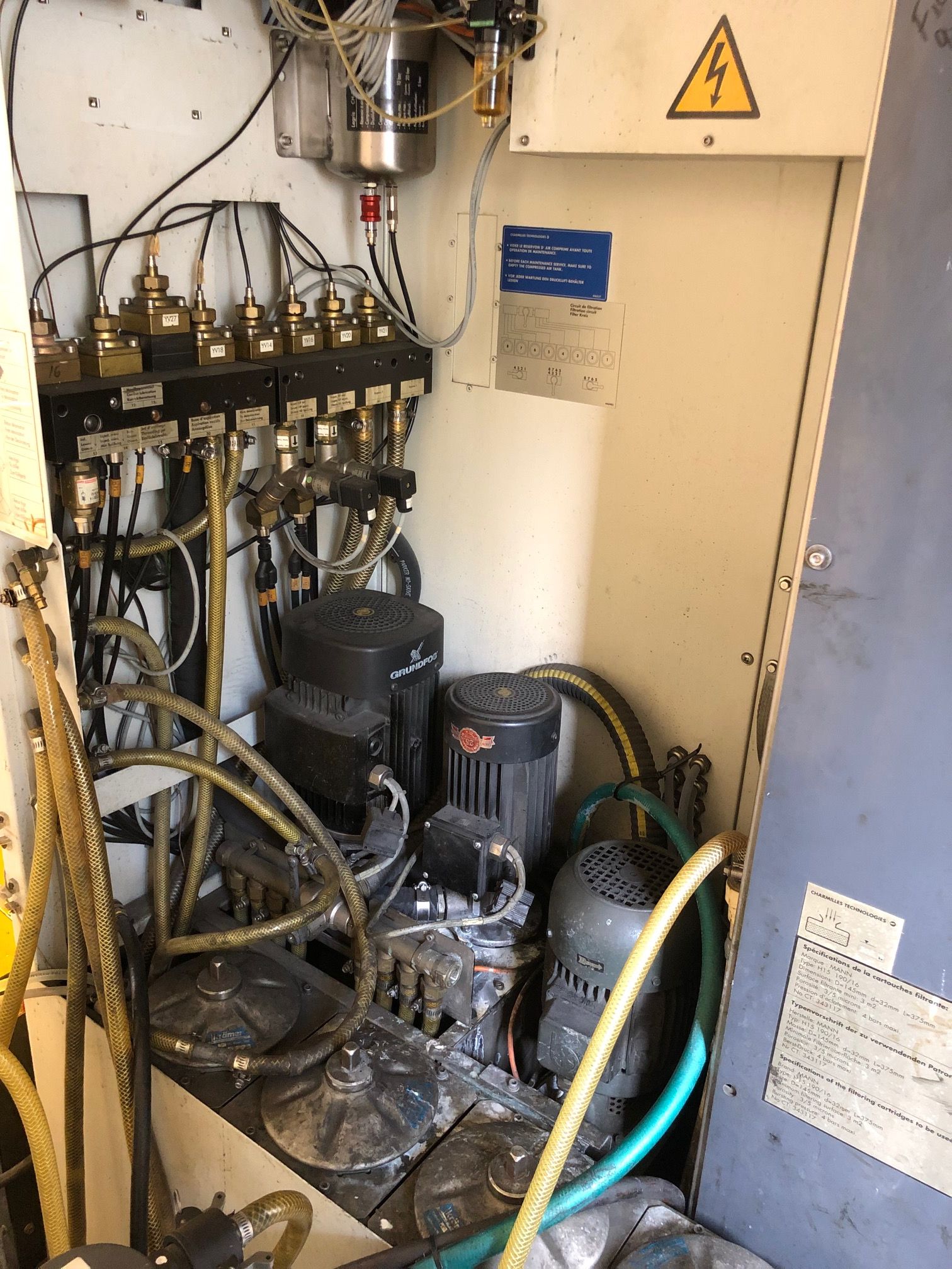 CHARMILLES Robofil 310 1999 - EDM | CNC Machines