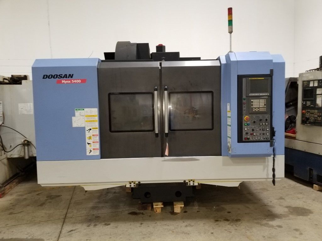 Used DOOSAN MYNX5400 Vertical Machining Center 466