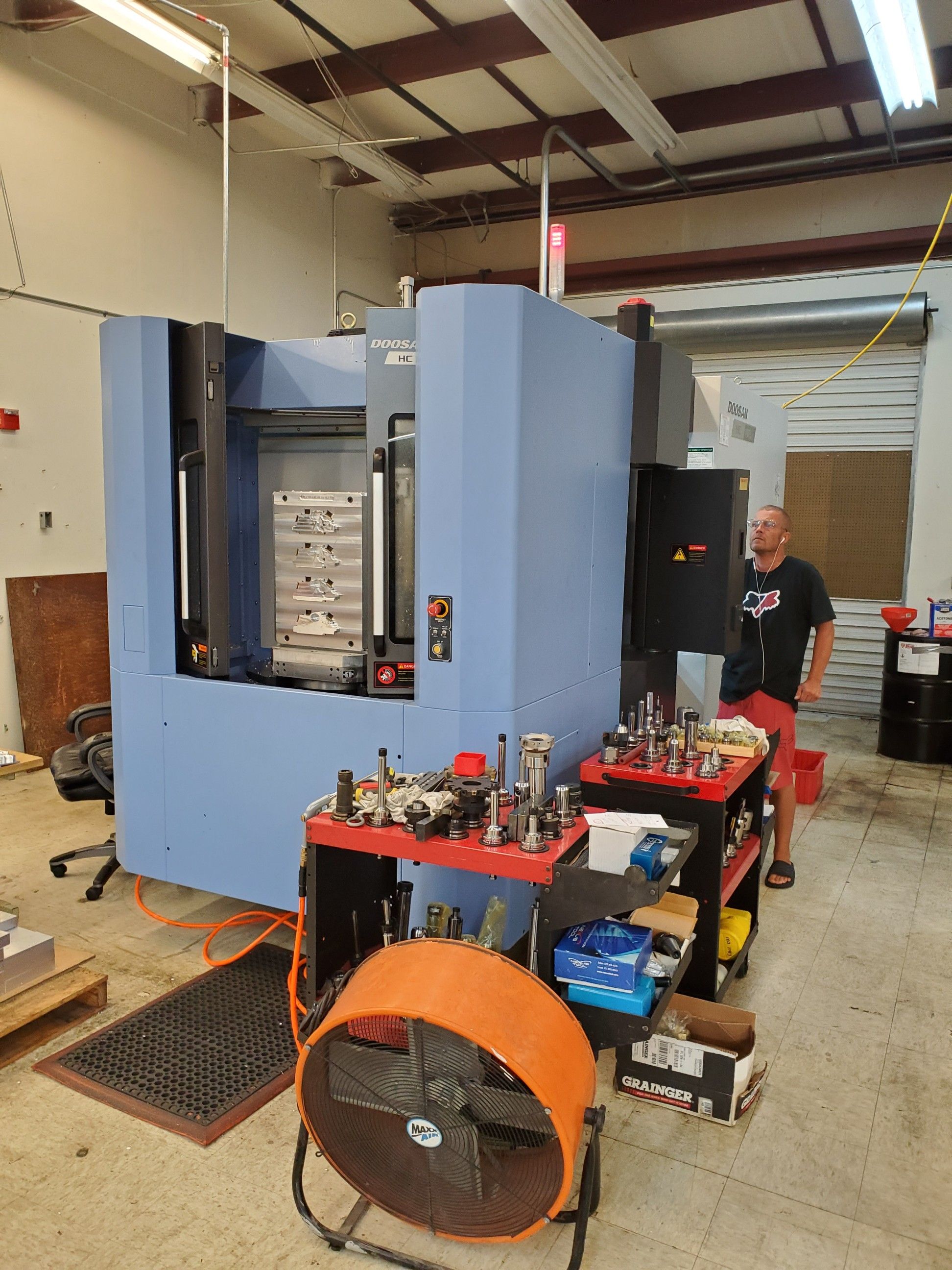 Used DOOSAN HC-400II Horizontal Machining Center 536