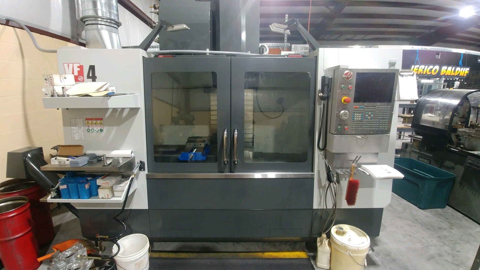 Used HAAS VF4 Vertical Machining Center 463