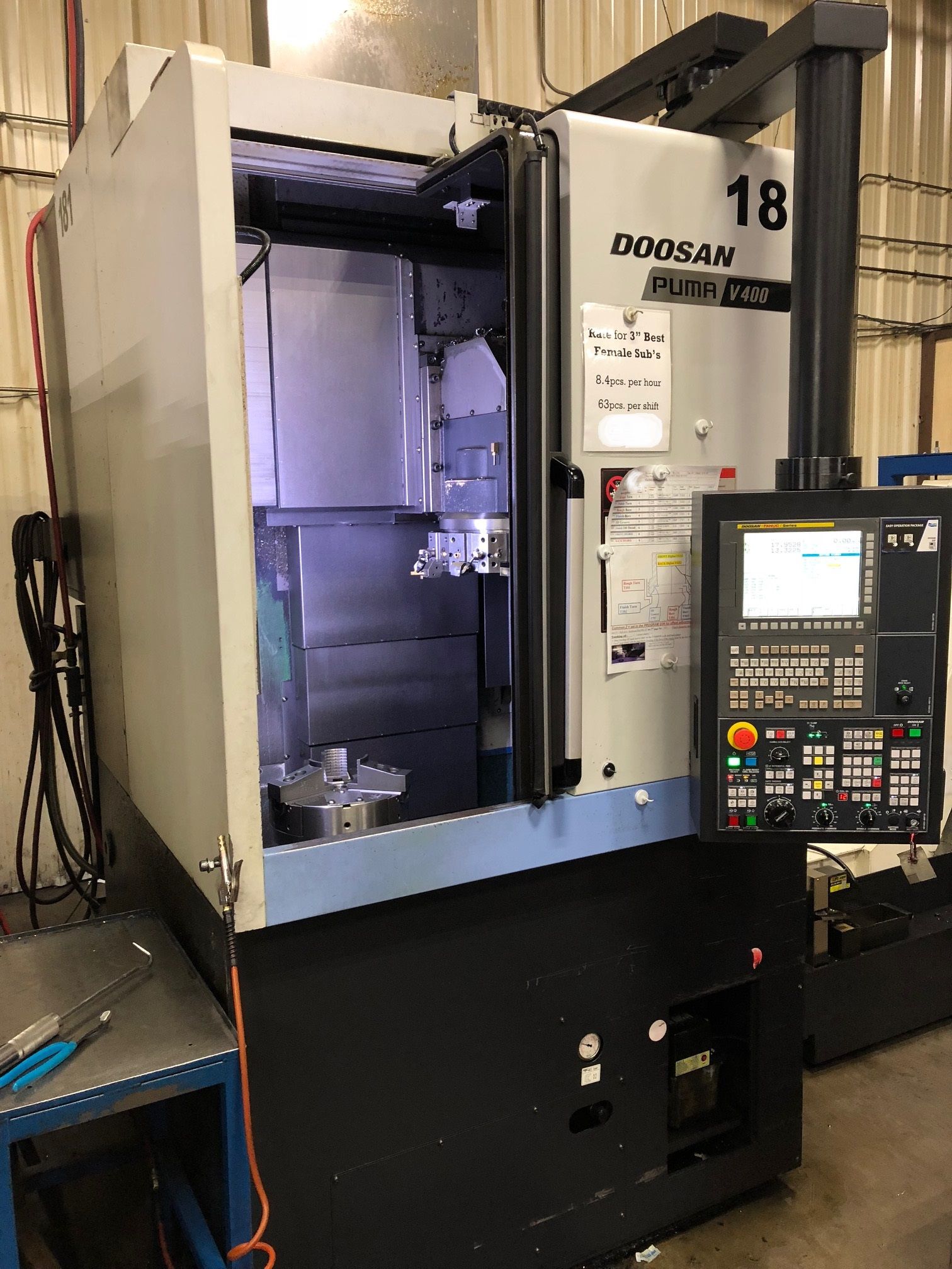 Used DOOSAN PUMA V400 CNC Lathe 519