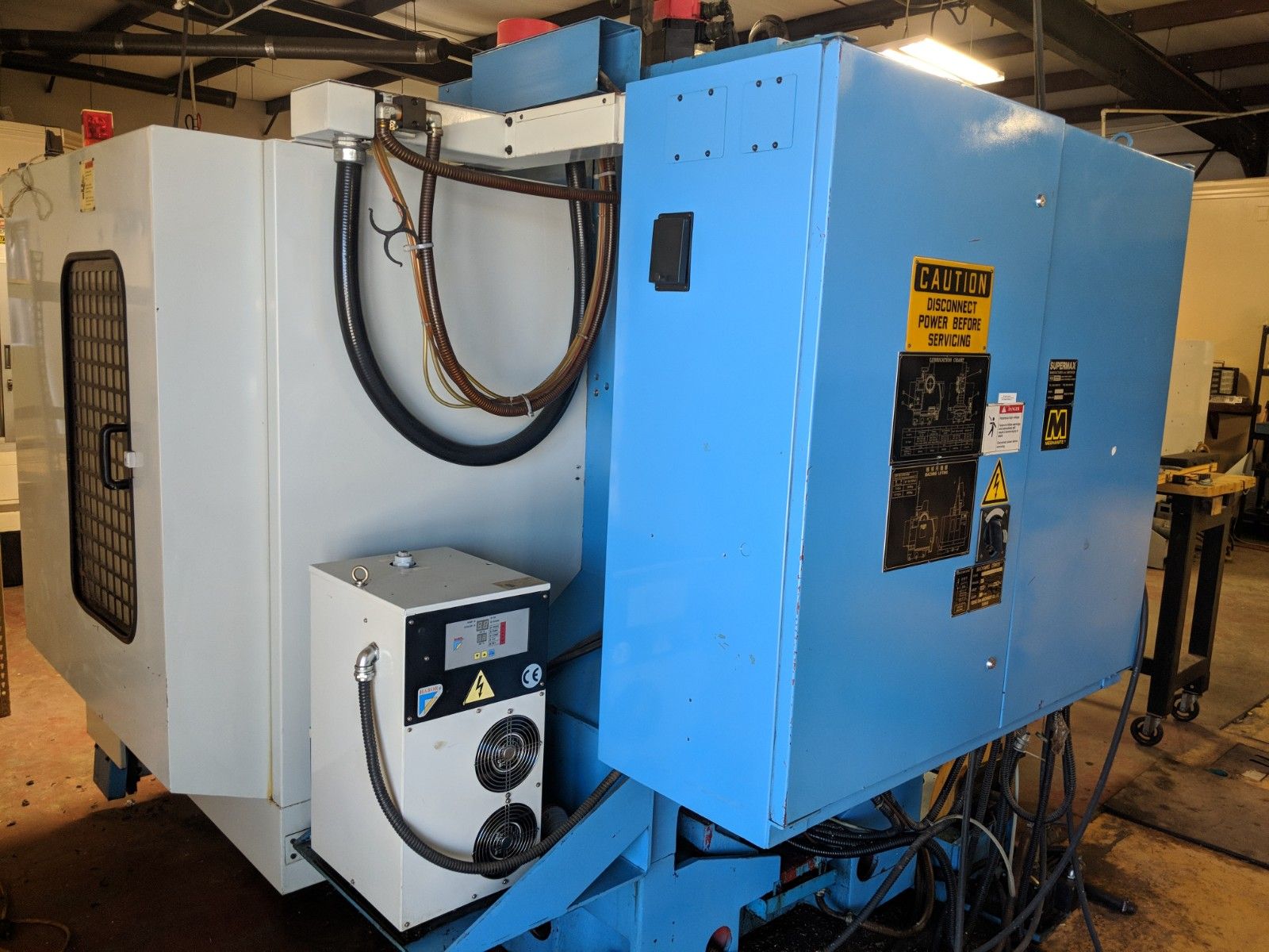 SUPERMAX FV102A 2000 - Vertical Machining Center | CNC Machines