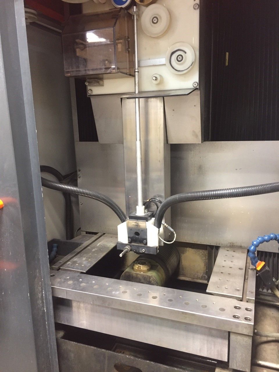 CHARMILLES Robofil 310 1999 - EDM | CNC Machines