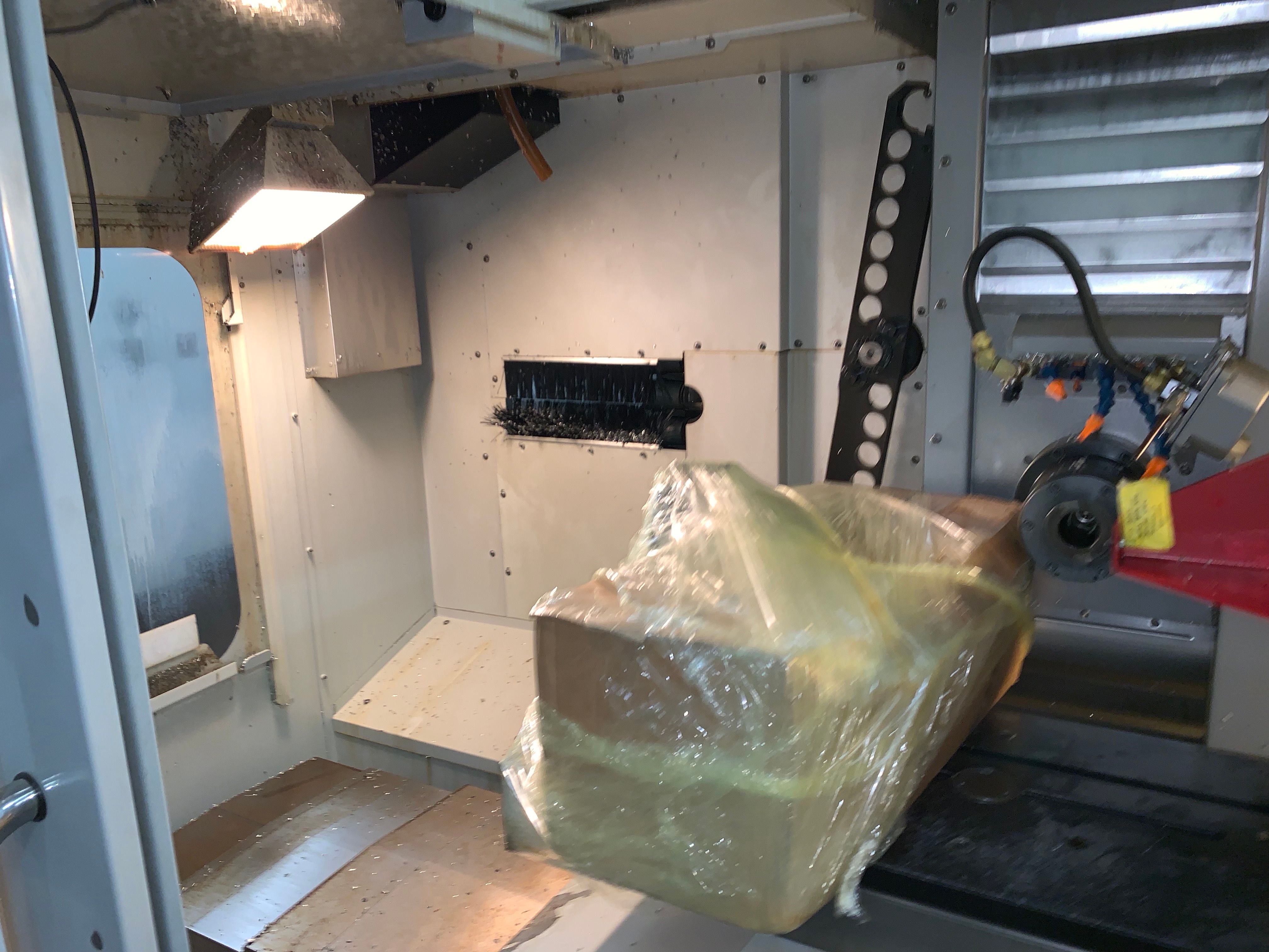 Used HAAS ES 5 4T Horizontal Machining Center | CNCMachines.com