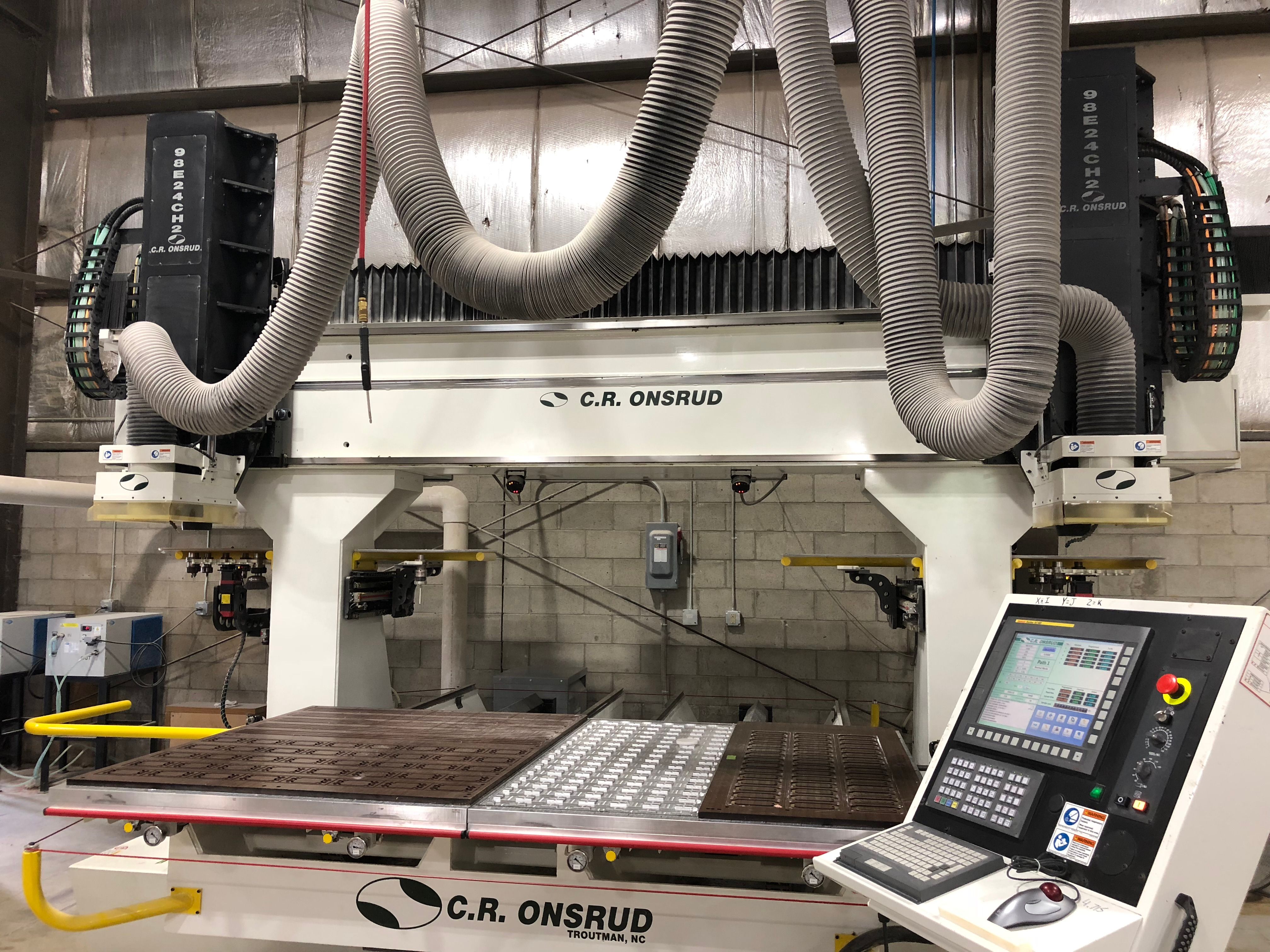 C.R. ONSRUD 98E24CH2 2012 - Router | CNC Machines