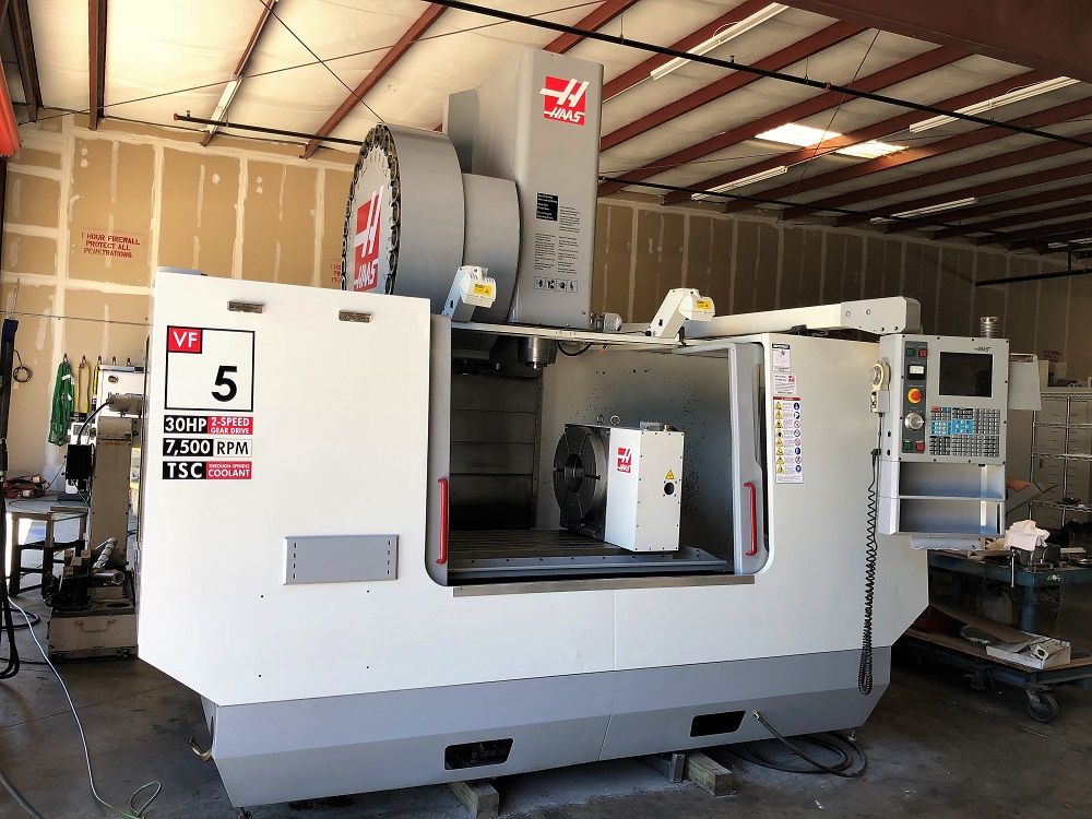 Used HAAS VF5 Vertical Machining Center 3647