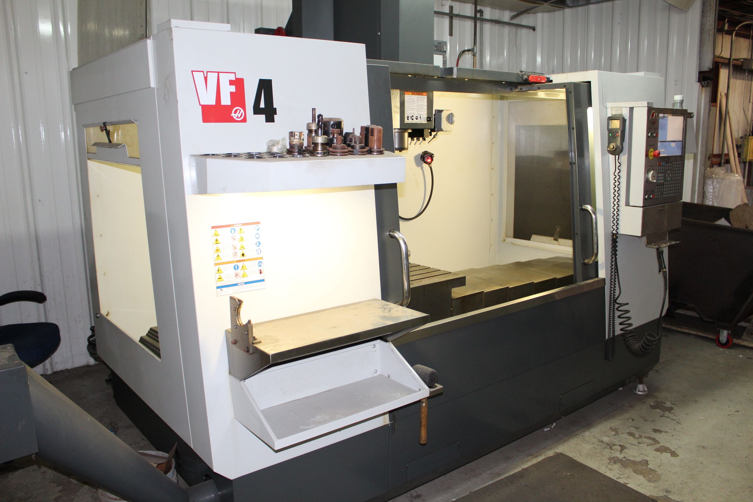 Used HAAS VF4 Vertical Machining Center 3622