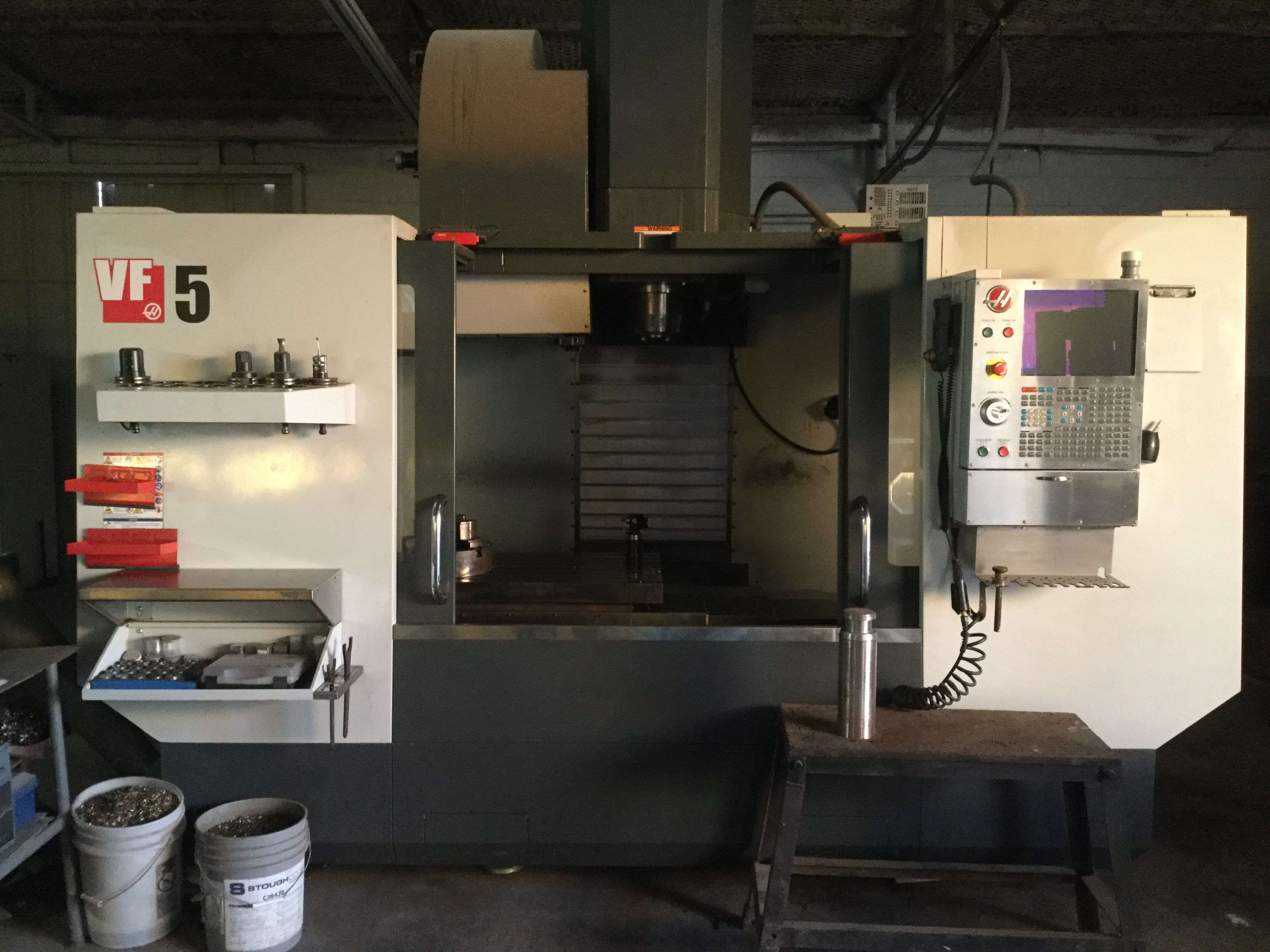 Used HAAS VF5 Vertical Machining Center 3625