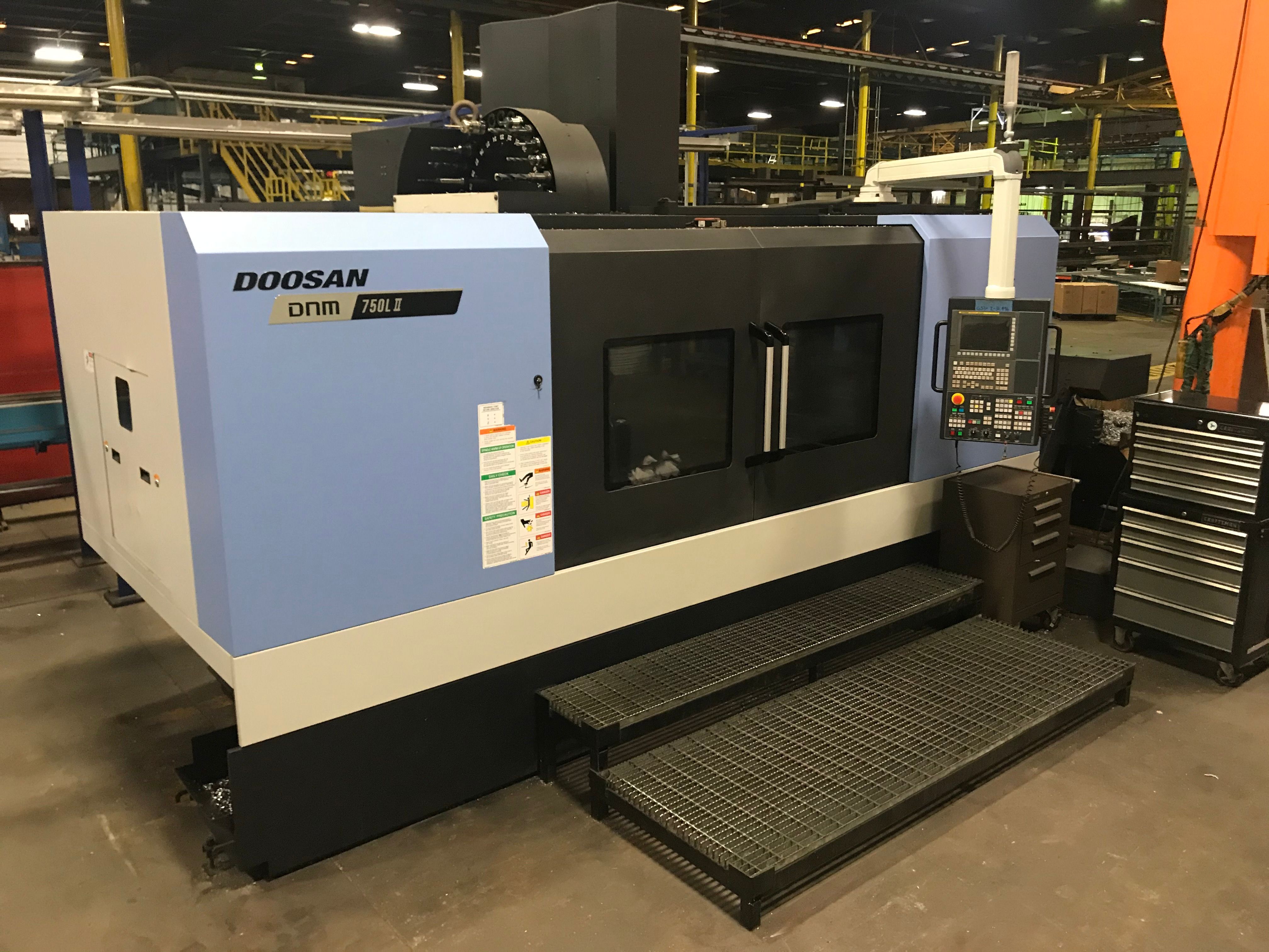Used DOOSAN DNM750L-II Vertical Machining Center