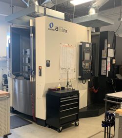 Used MAKINO MAG3 Horizontal Machining Center 5208