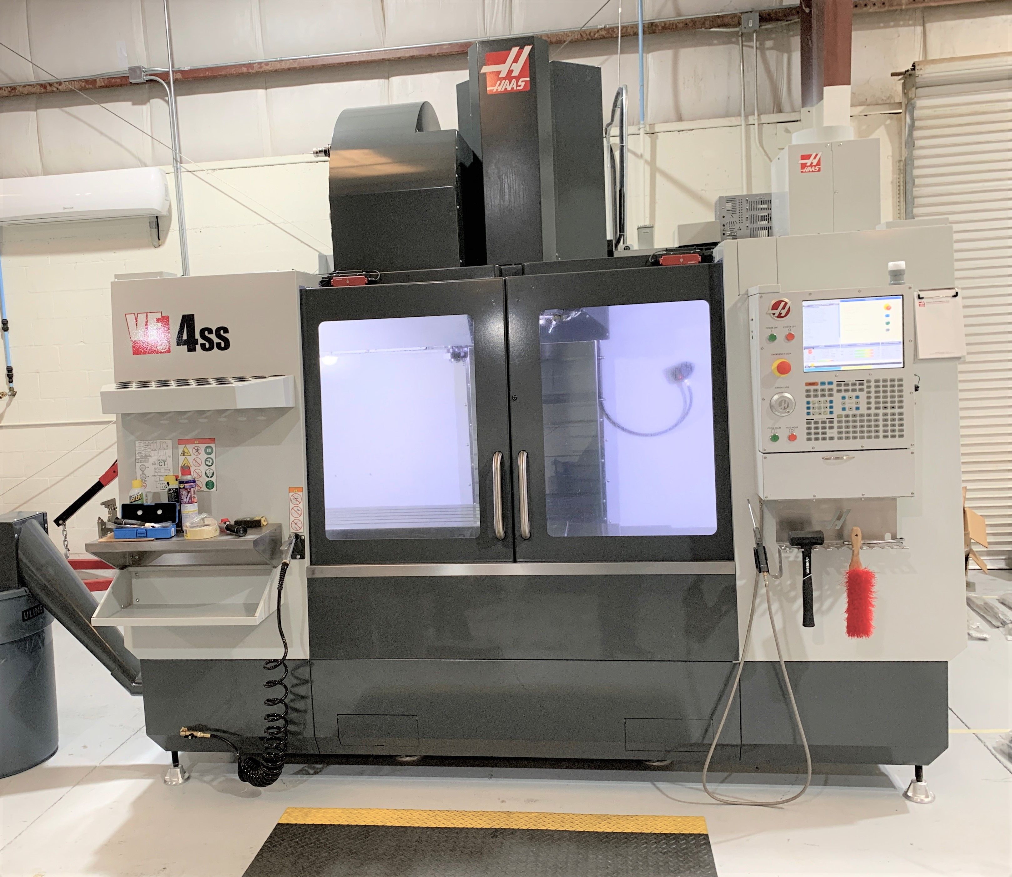 Used HAAS VF4SS Vertical Machining Center 3746