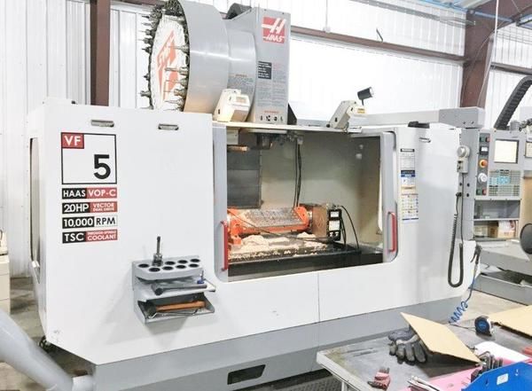 Used HAAS VF5 Vertical Machining Center 3991