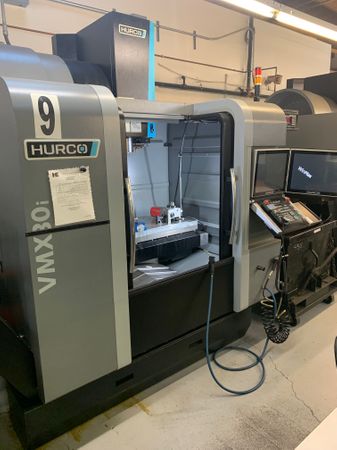 Used HURCO VMX30I Vertical Machining Center 4036