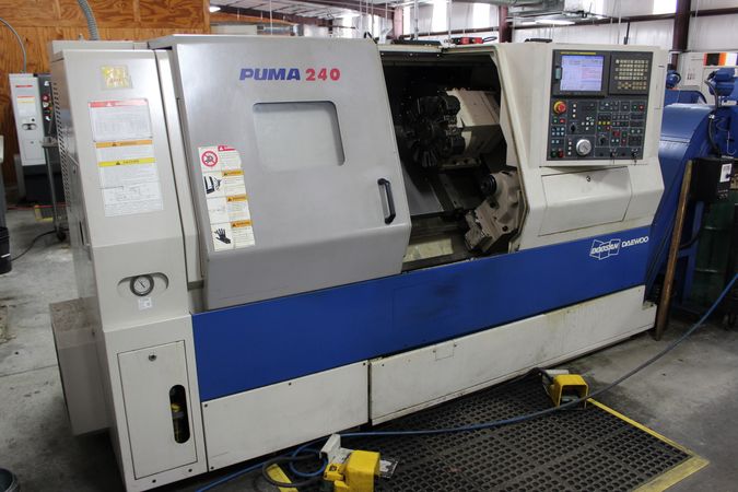 Used DAEWOO PUMA 240 CNC Lathe #4992
