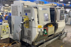 Used OKUMA LB400 CNC Lathe 154