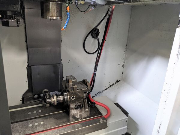 Used HAAS SUPER MINI MILL 2 Vertical Machining Center 5917