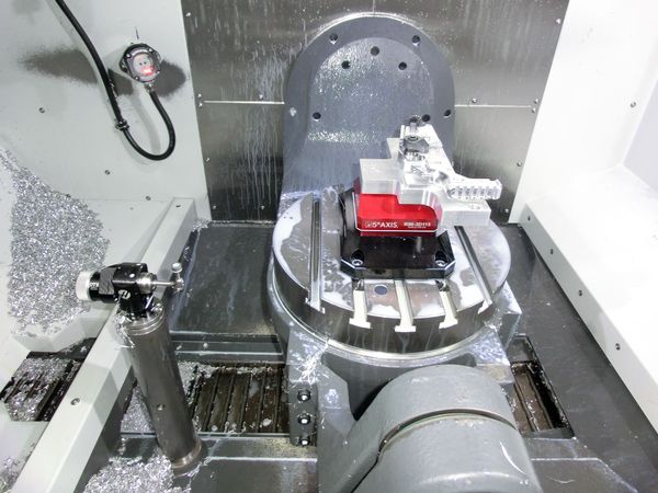 Used HAAS UMC500SS Vertical Machining Center 7037