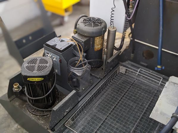 Used HAAS VF2SS Vertical Machining Center 7687