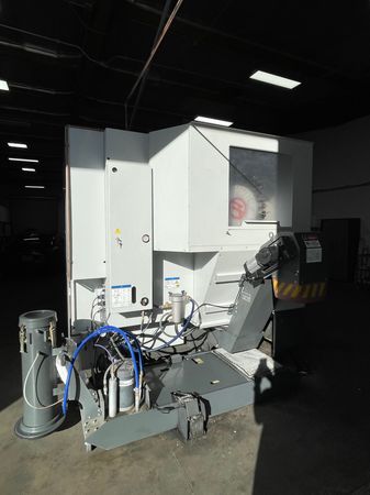 Used HAAS UMC500 Vertical Machining Center 7621