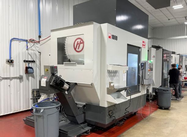 Used HAAS UMC1000 Vertical Machining Center 7330