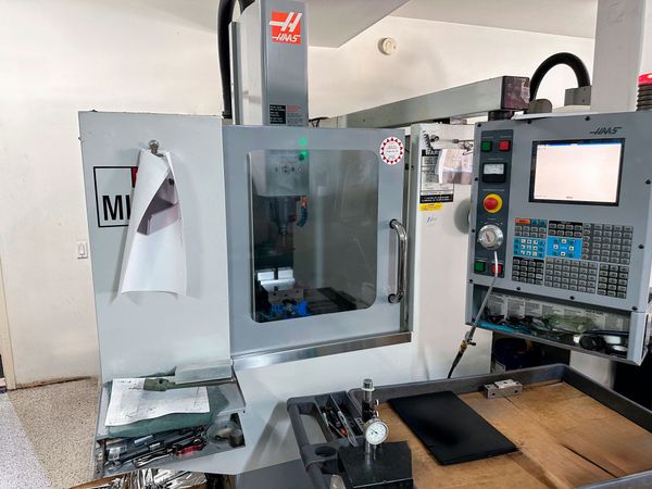 Used HAAS MINI MILL Vertical Machining Center #8798