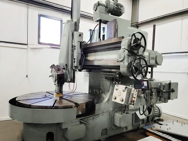 Used WEBSTER & BENNETT VTL 72 Manual and Other Machining #9533