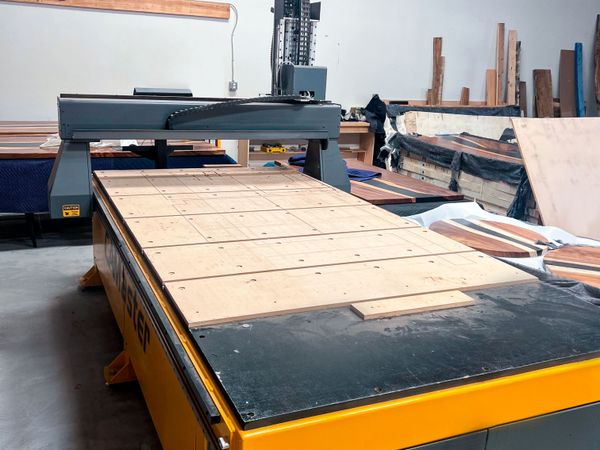 Used CAMASTER COBRA ELITE CR408 Router #8554