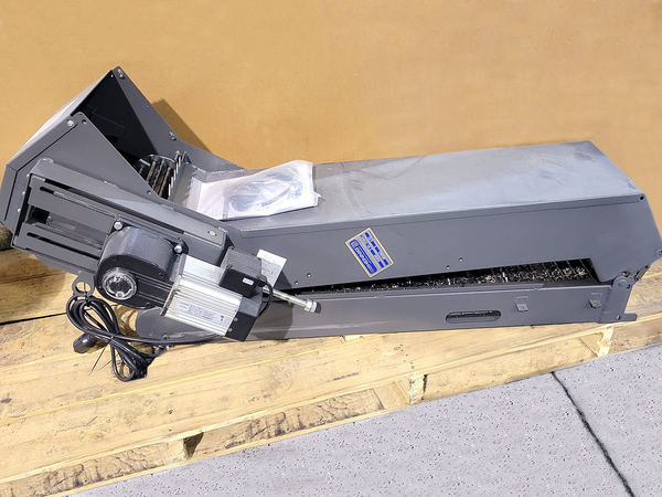 Used HENNIG 882185LH Handling #7109