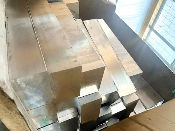 6061 Aluminum Square Bar #8433