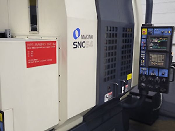 Used MAKINO SNC64 Vertical Machining Center #9129