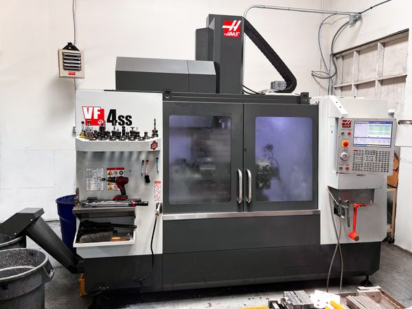 Used HAAS VF4SS Vertical Machining Center #8944