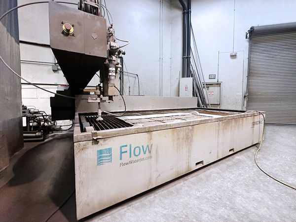 Used FLOW MACH 2 Waterjet #10439