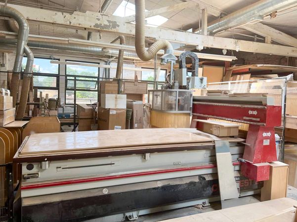 Used COSMEC CONQUEST 250 Router #11386