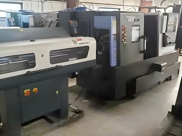 Used DOOSAN LYNX 2100LMSB CNC Lathe #11339