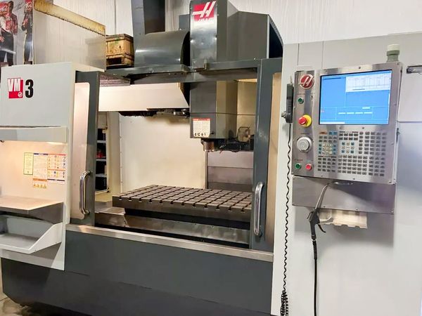 Used HAAS VM3 Vertical Machining Center #11380