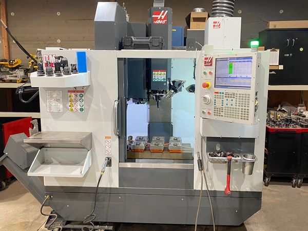 Used HAAS DM2 Vertical Machining Center #10967