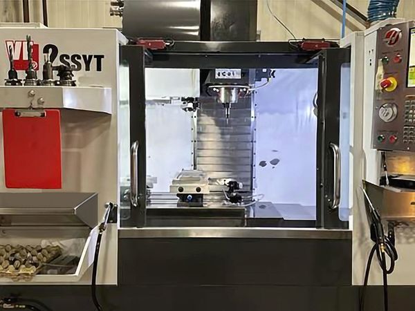 Used HAAS VF2SSYT Vertical Machining Center #10861