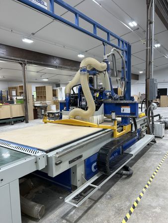 Used GIBEN G2 GENESIS 510 Router #12574